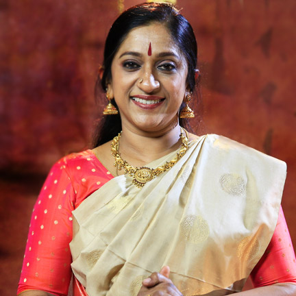 Smitha Rajan, Mohiniyattam Performer and Choreographer | NatyaSutra ...